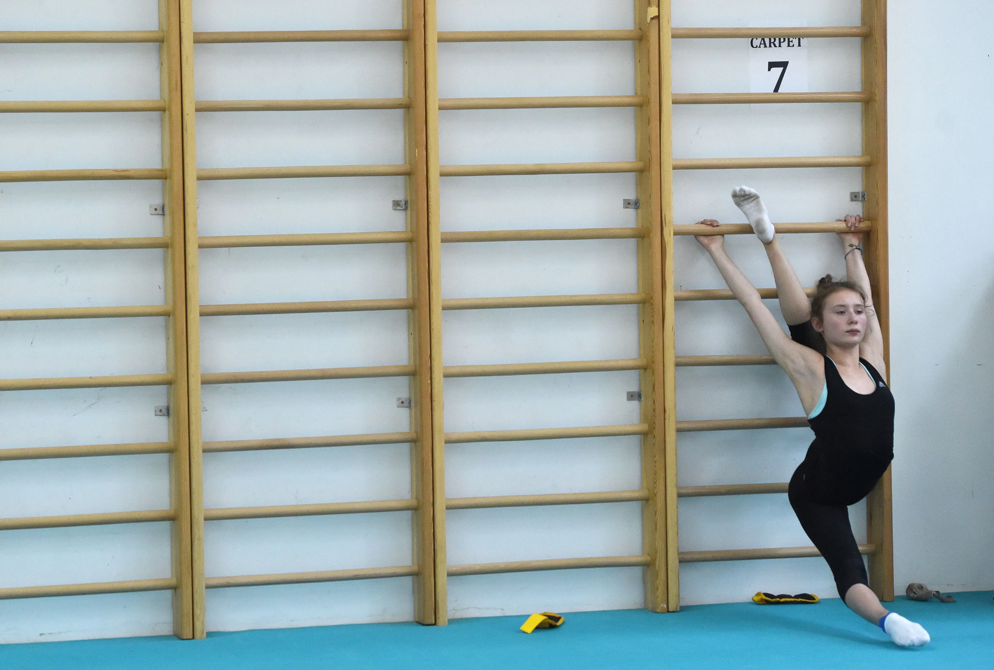 7 Ways To Train Like An Olympian, According To Real-Life Olympic Trainers