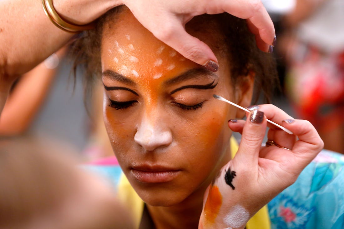 Desigual's Snapchat Filter Makeup Looks At NYFW Will Inspire Your ...