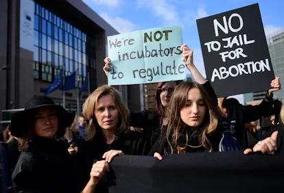 12 Groundbreaking Moments For Reproductive Rights In The U.S. You Need ...