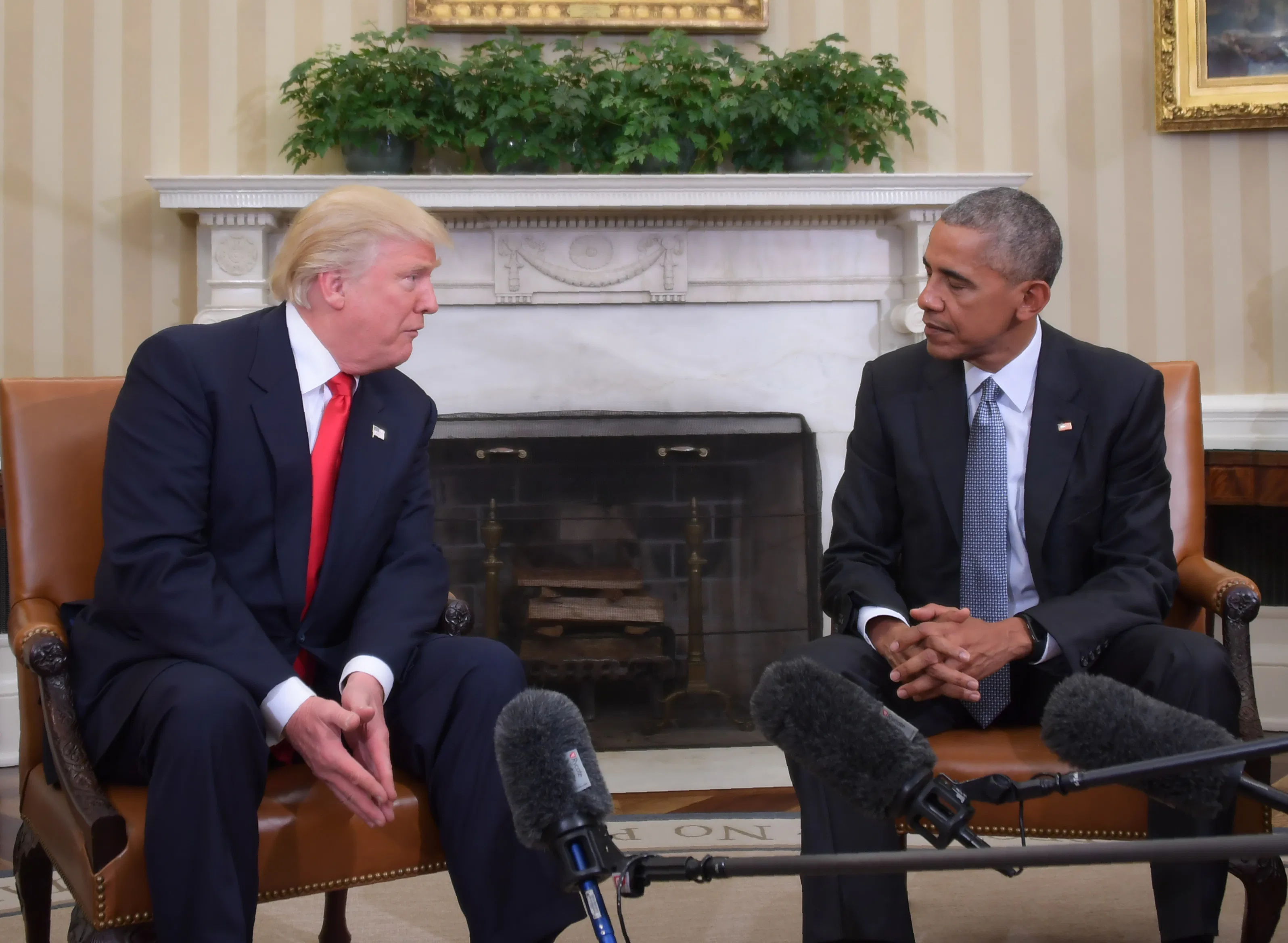 The First Photos Of President-Elect Trump With Obama Are Here, And ...
