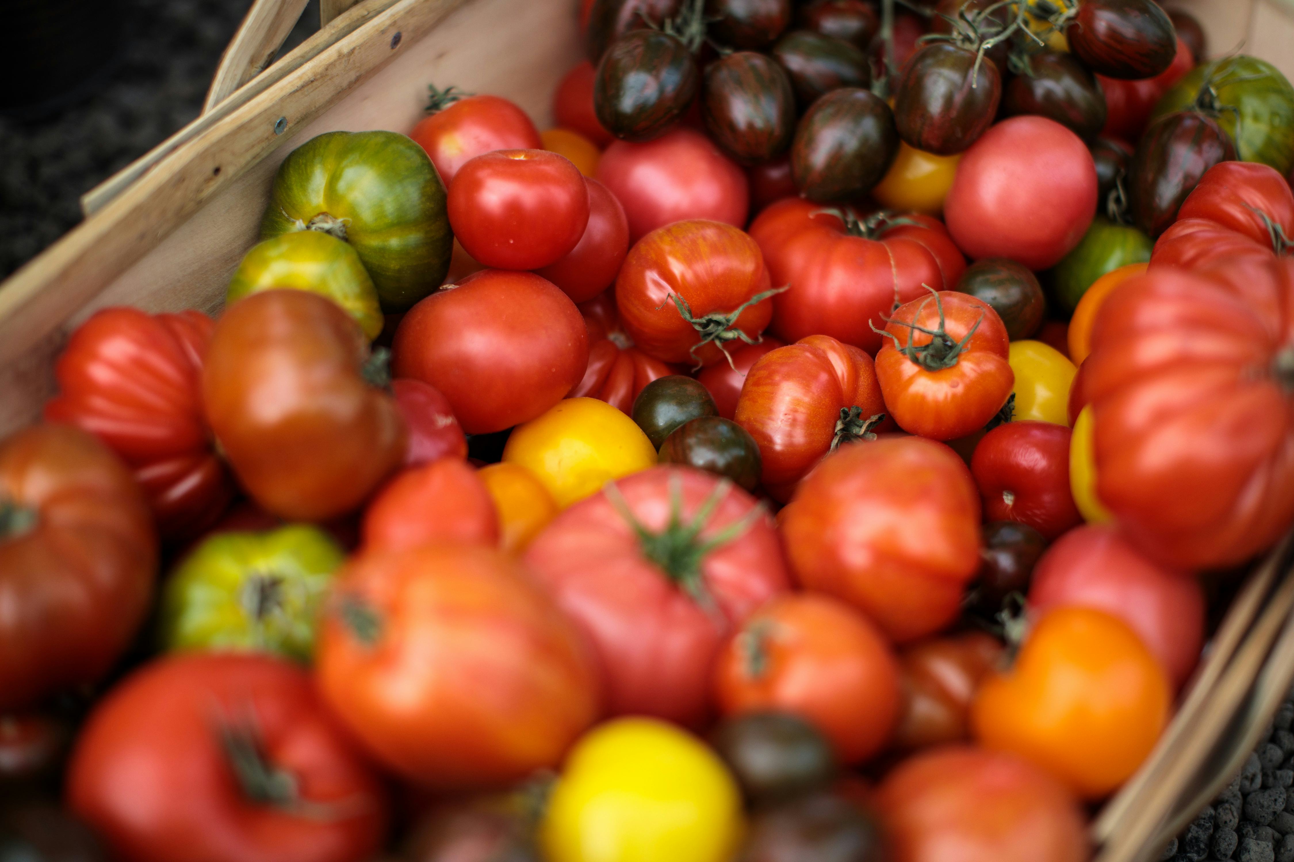 12 Foods to Eat for Gorgeous Skin