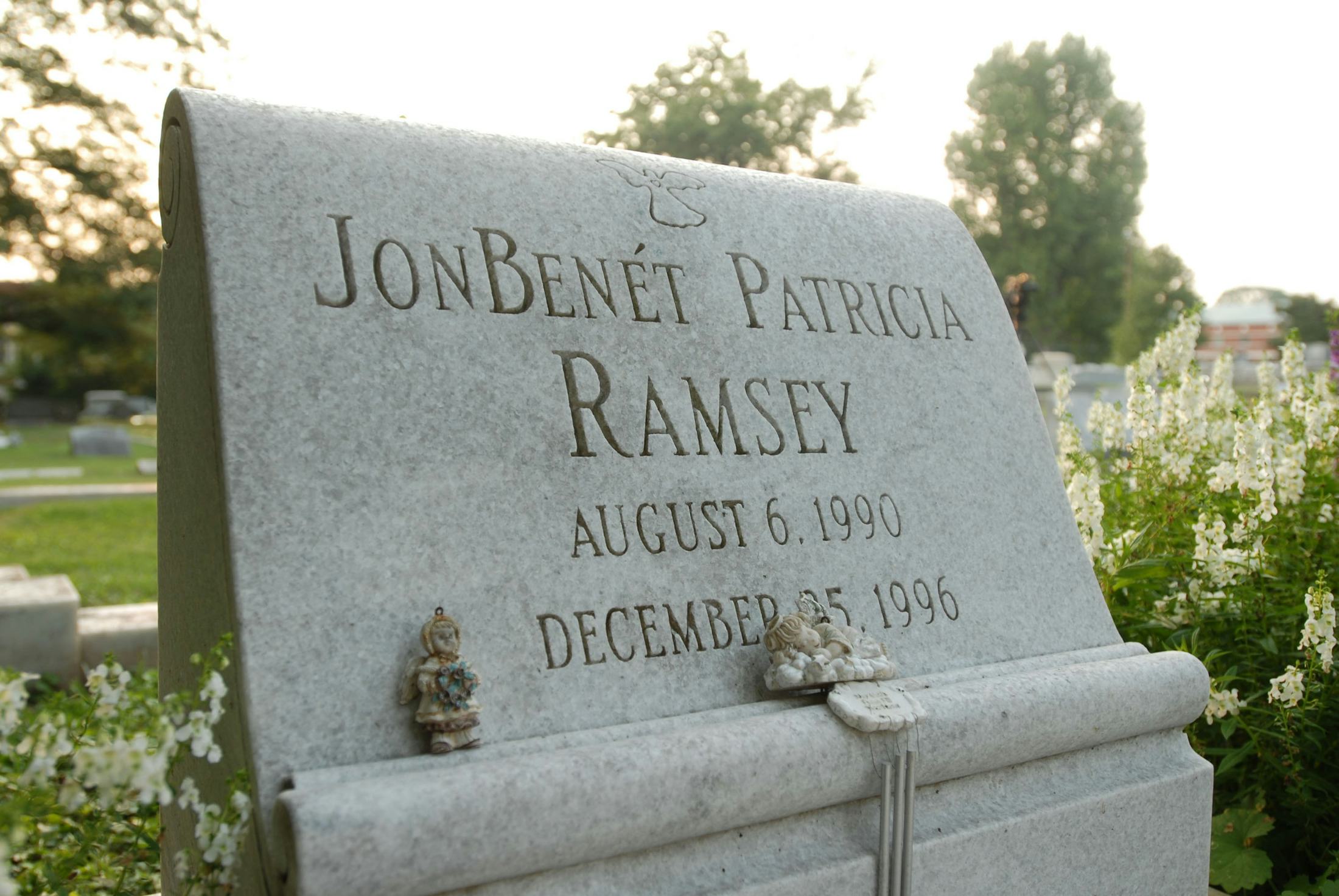 What Did The JonBenet Ramsey Ransom Note Say? Years Later, Its Details ...
