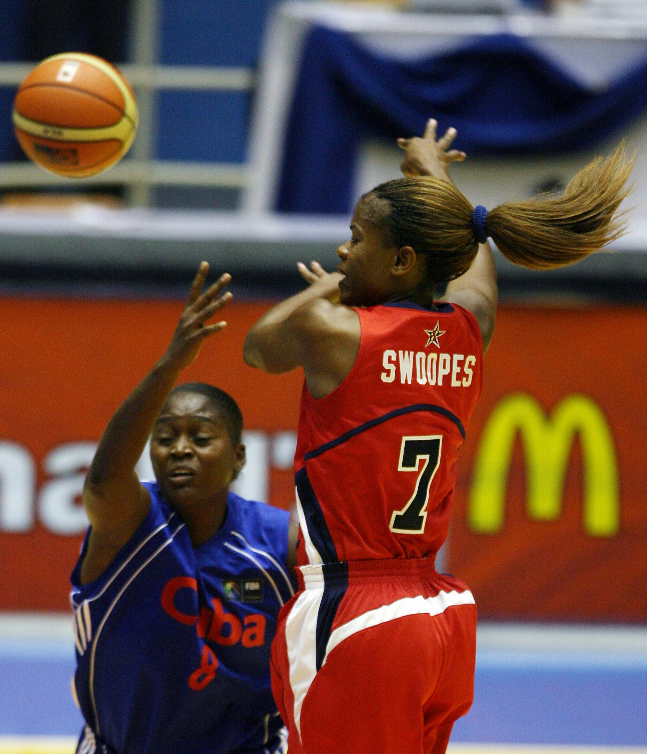Where Is Sheryl Swoopes Now? The Olympic Gold Medalist Is Now In The ...