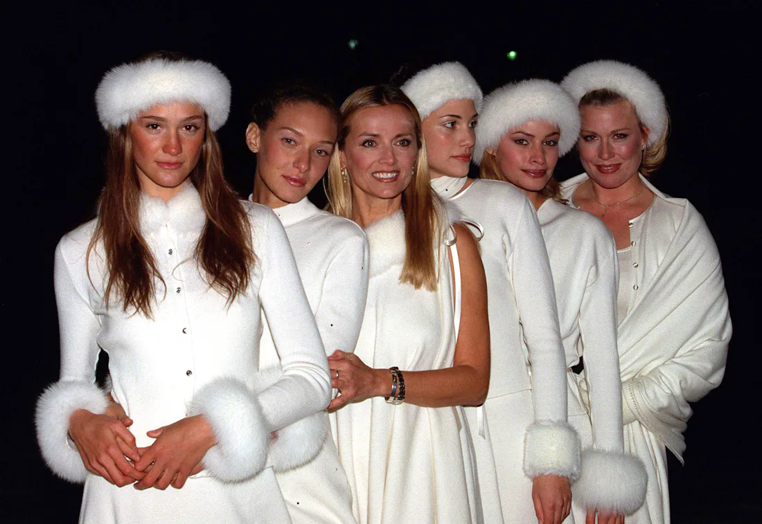 11 Throwback Photos Of The First Plus Size Supermodel — PHOTOS