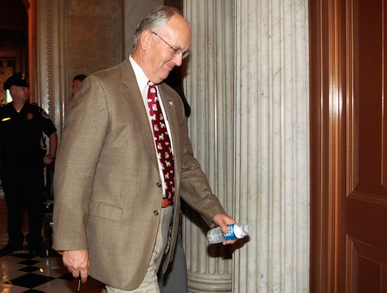 What Is Larry Craig Doing Now? The Scandal And Its Aftereffects Were ...