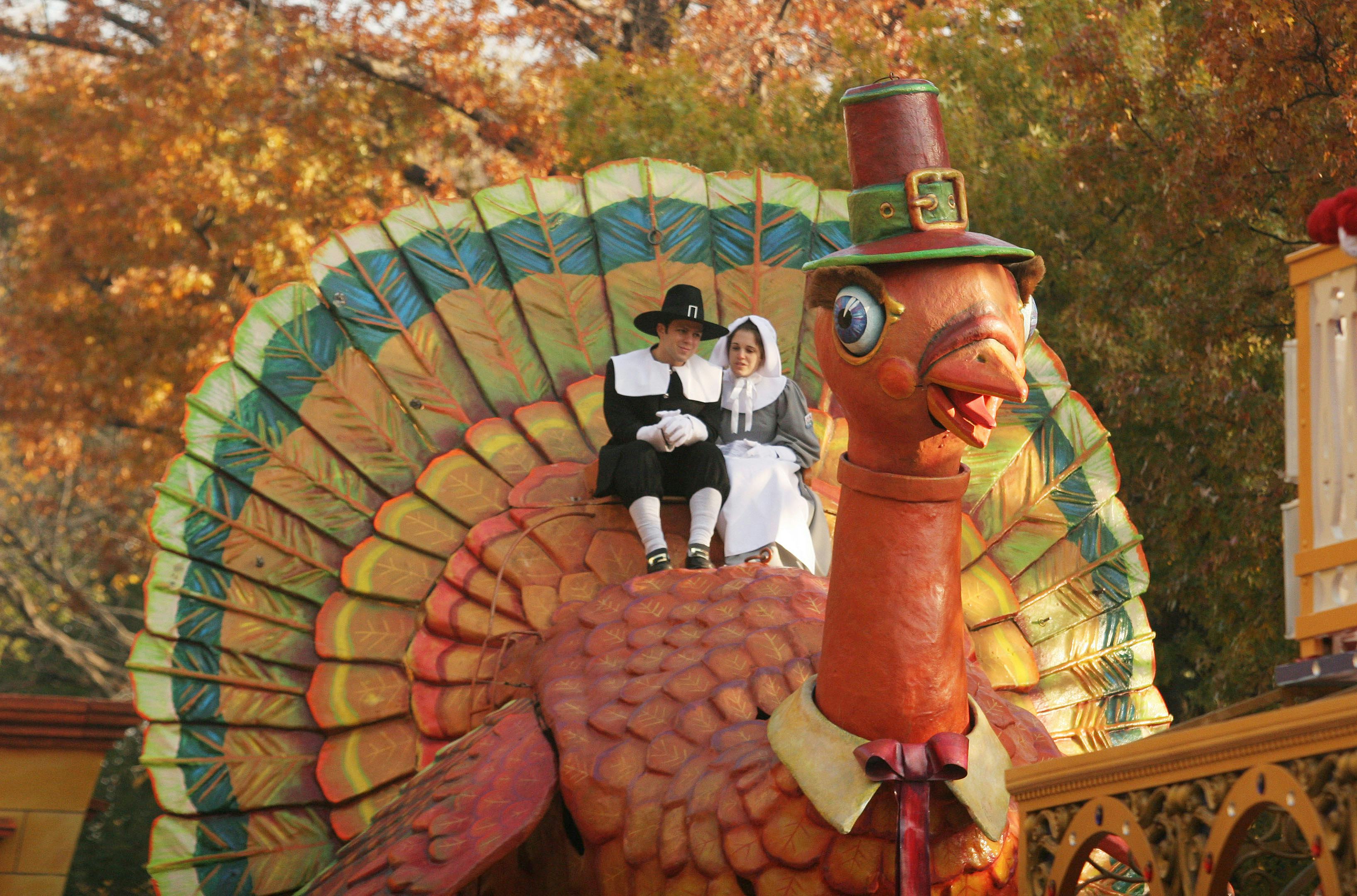 Why Do We Eat Turkey on Thanksgiving? 6 Common Myths about Thanksgiving ...