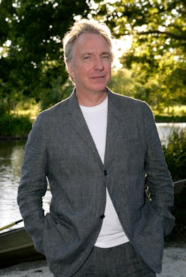 22 Incredible Photos Of Alan Rickman Throughout The Icon's Dazzling ...