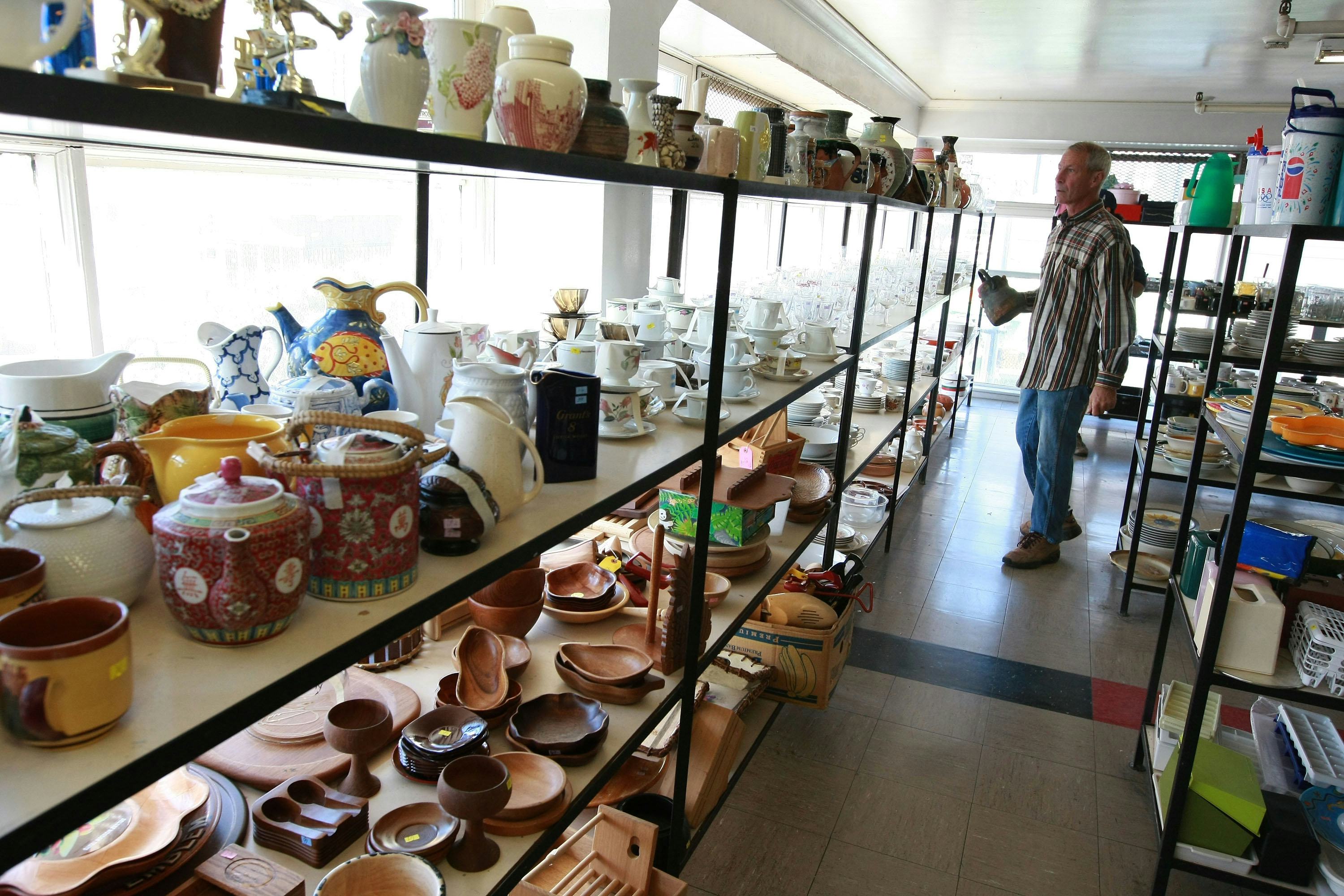 7 Tips for Navigating Thrift Shops Because Thriftin' Aint Easy