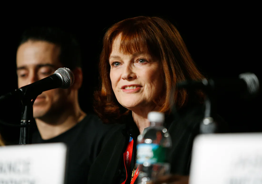 What's The Cast Of 'Fringe' Up To Today? They're Keeping Busy With ...