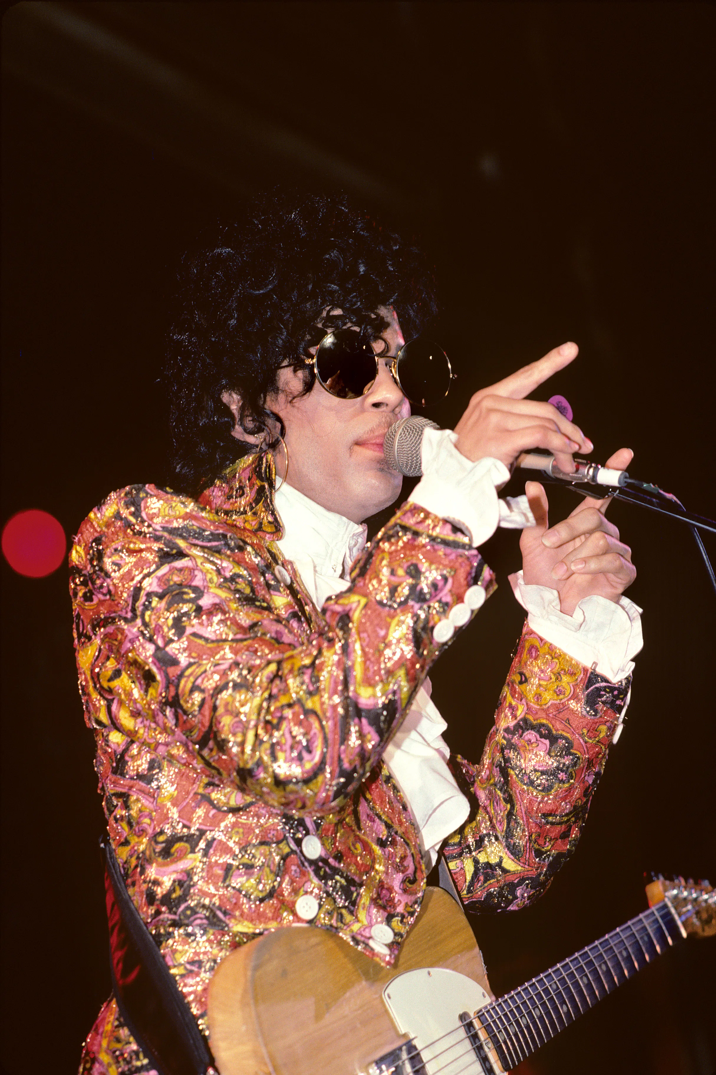 Prince's Most Iconic Outfits Are Just A Sampling Of His Incredible ...