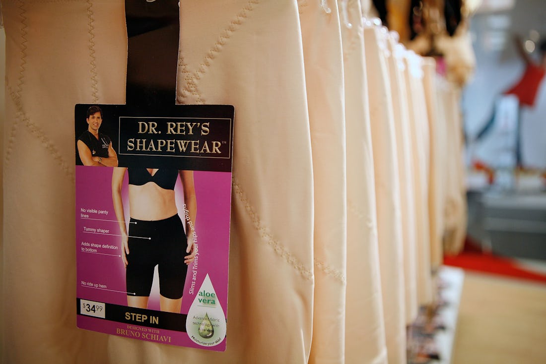 7 Tips to Help You Choose the Right Shapewear