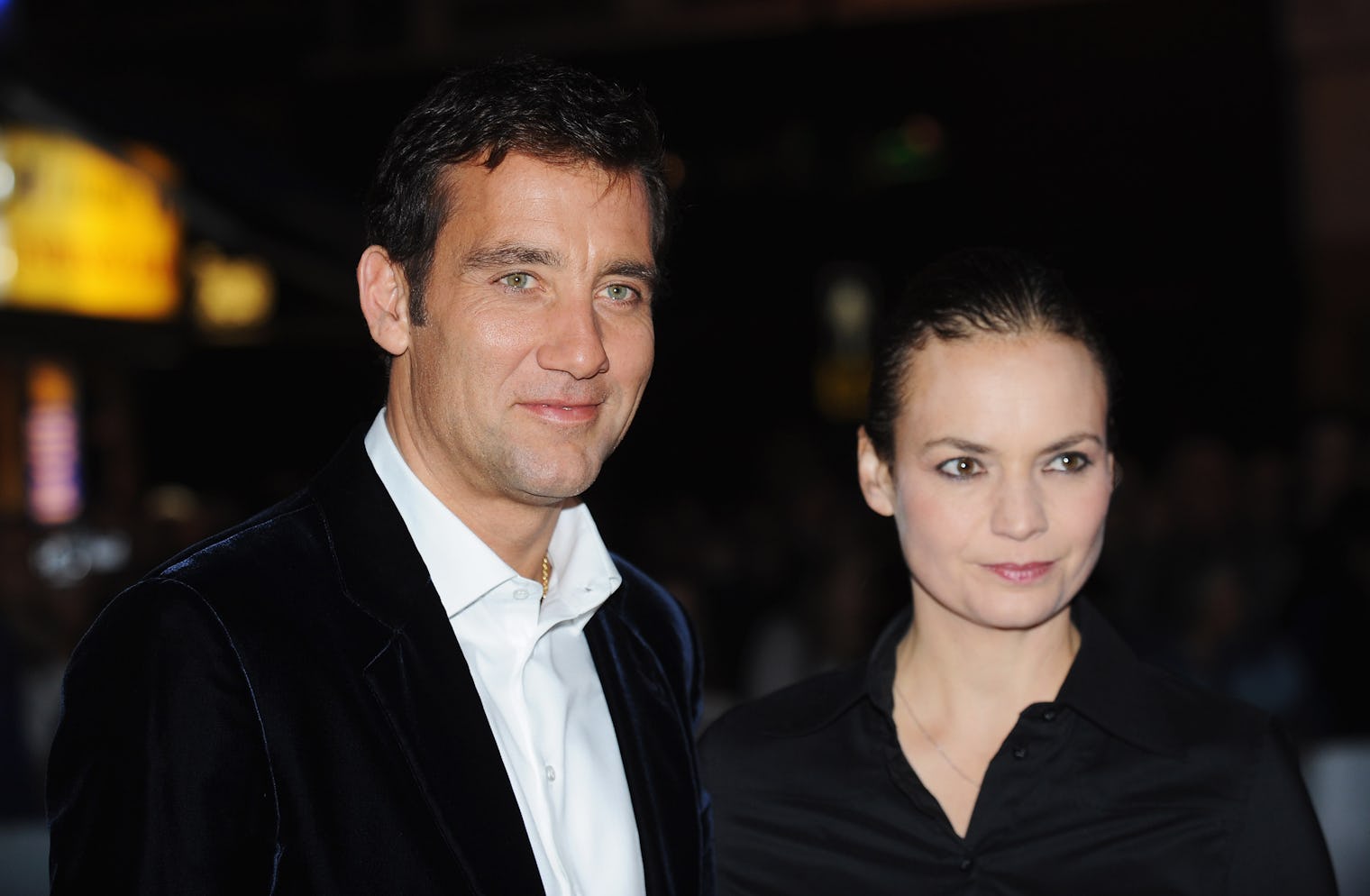 Who Is Clive Owen s Wife Sarah Jane Fenton Used To Act But Now She s A Scholar who-is-clive-owen-s-wife-sarah-jane-fenton-used-to-act-but-now-she-s-a-scholar