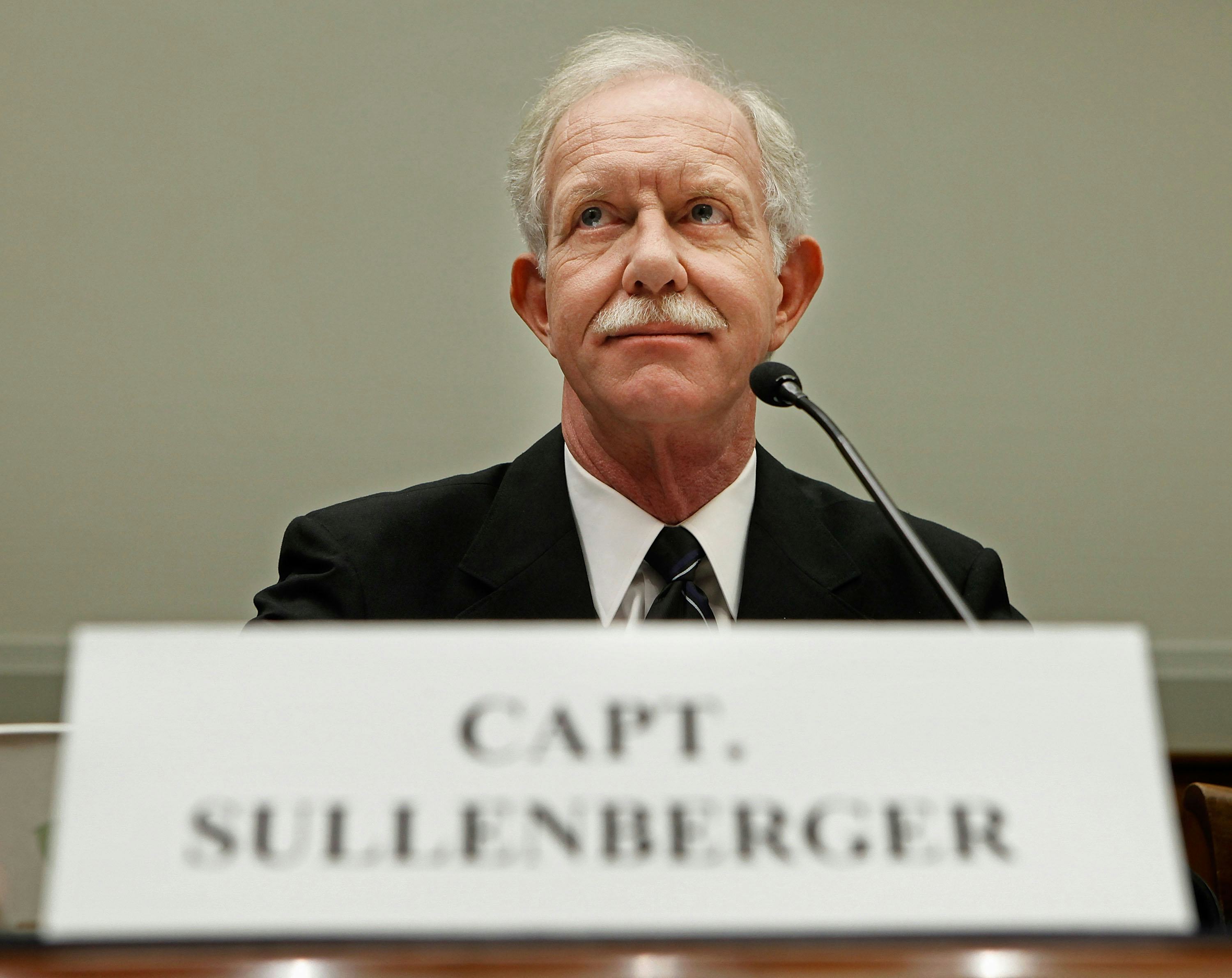 Photos Of The Real 'Sully' Plane Crash That You Need To See To Believe