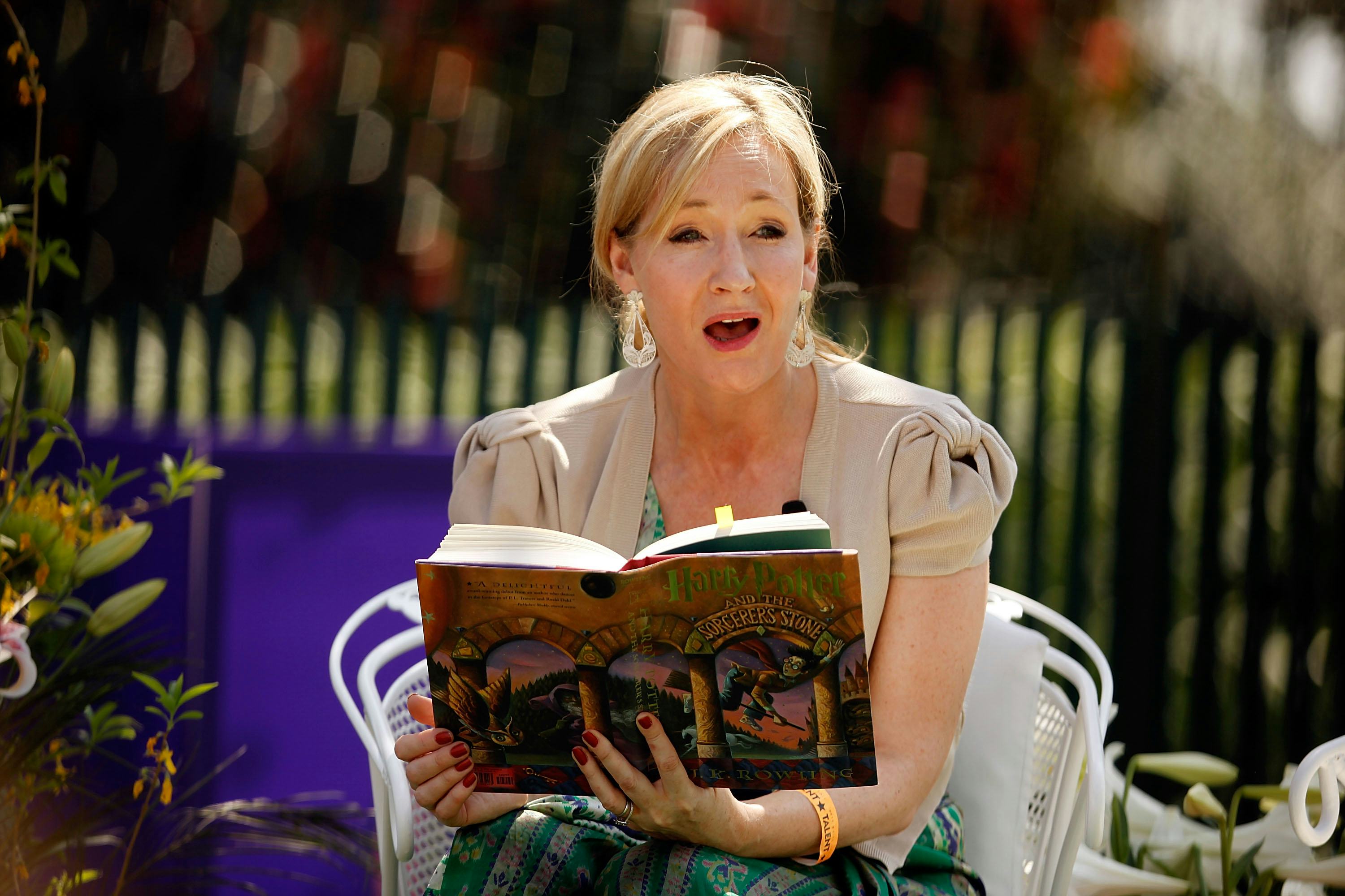 13 Writing Tips From J.K. Rowling, Because She Knows A Thing Or Two ...