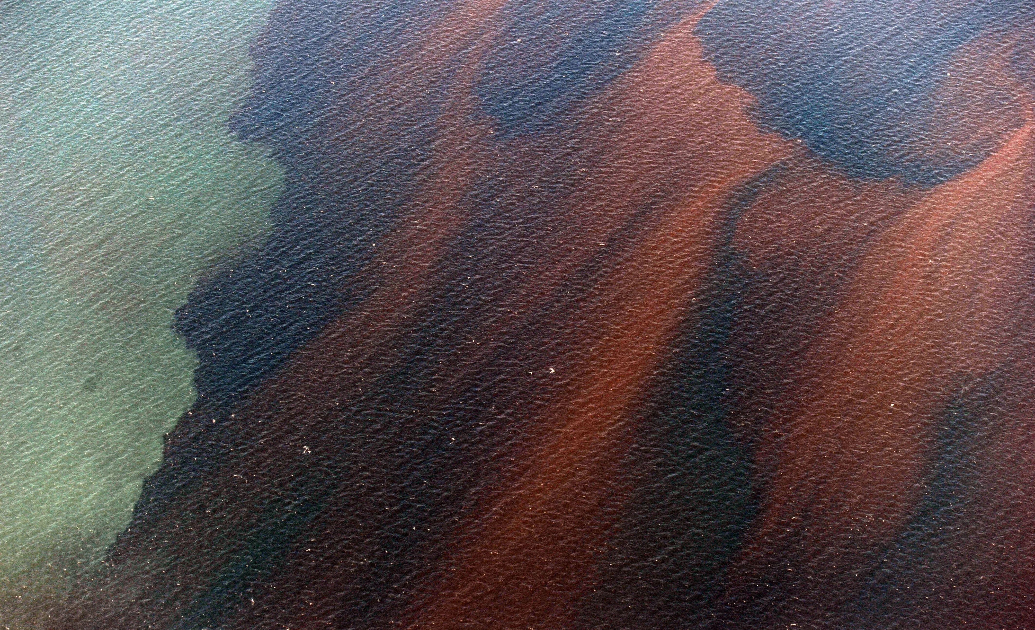 Photos Of The Real Deepwater Horizon Disaster Show How Devastating The ...