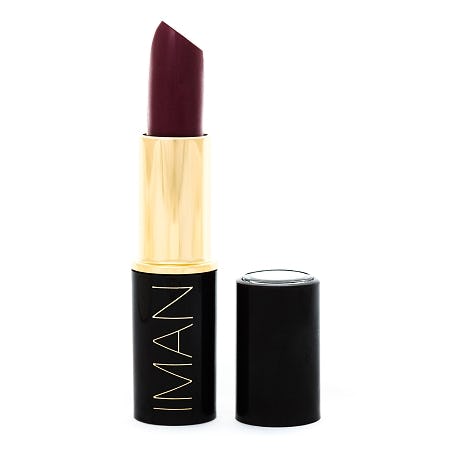 9 Deep Berry Lip Shades That Will Transform Your Entire Look For Fall