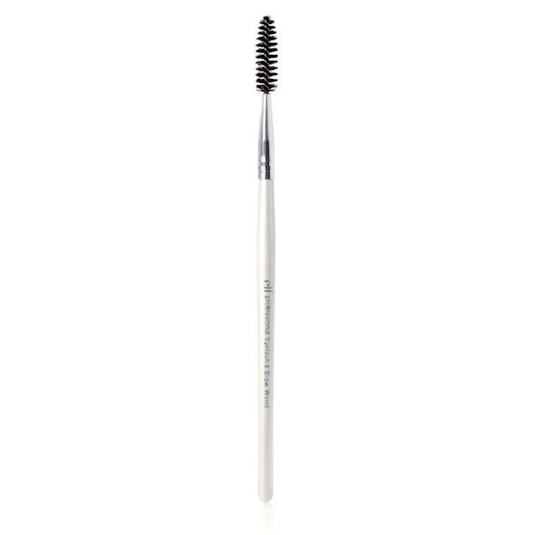 How To Clean Your Spoolie Brush, Whether It's Covered In Mascara Or ...