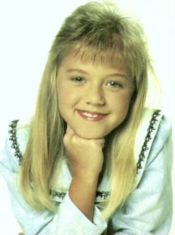 11 Times Stephanie Tanner Had The Best Hair On 'Full House' — PHOTOS