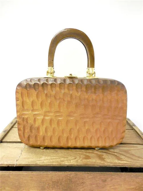 9 Wooden Handbags To Celebrate The Dawning Of A New Novelty Accessory ...