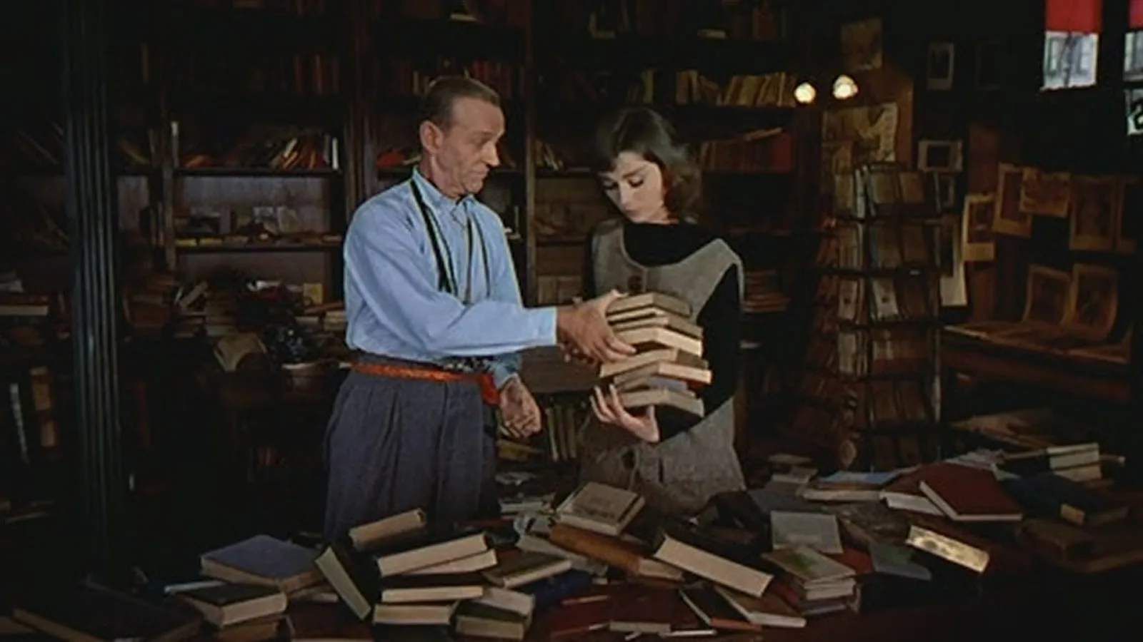 11 Reasons Libraries Are The Best Places To Hang Out