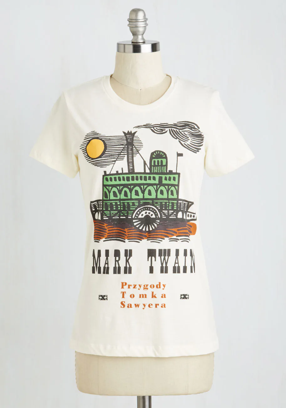 21 Graphic Tees That Book-Lovers Will Adore