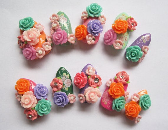 9 Literary-Inspired Manicures For Readers Who Wear Their Heart On Their ...