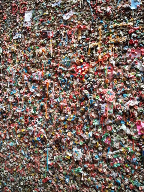 Photos Of The Seattle Gum Wall Before It Was Cleaned Are So Icky You ...