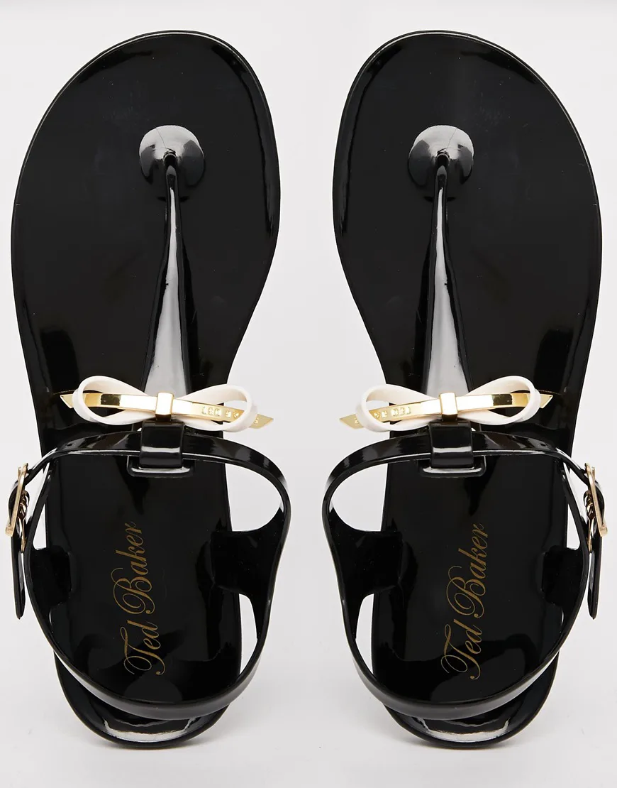 Flip Flops Are Bad For Your Feet, But You Don't Have To Give Them Up ...