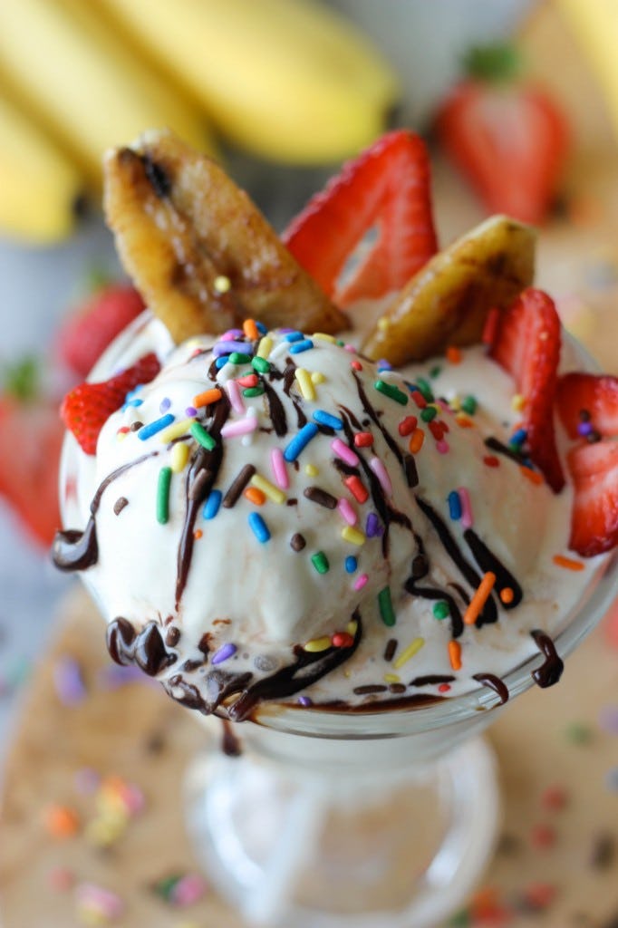 6 Ice Cream Sundae Ideas For National Ice Cream Month That Are Straight ...