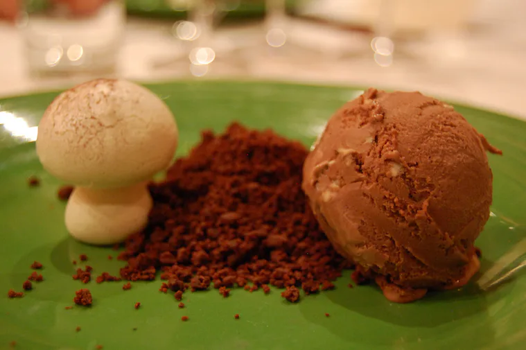 8 Crazy Ice Cream Flavors That Seem Strange But Also Delicious