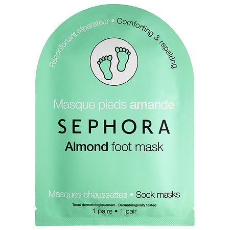 8 Best Foot Masks For Dry Feet In The Winter, Because No One Wants ...