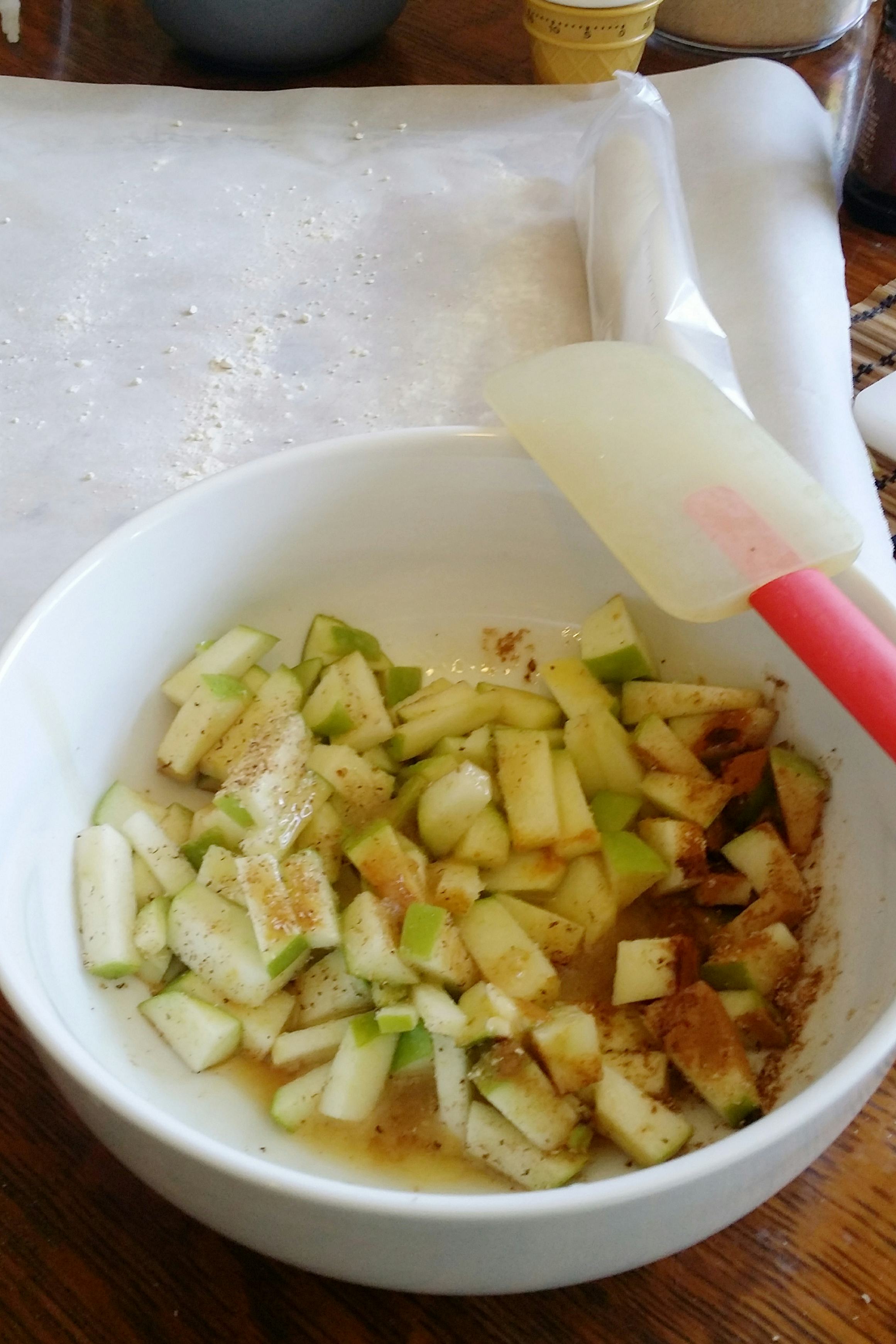 An Easy Apple Pie Recipe For The Fourth Of July That You Can't Mess Up