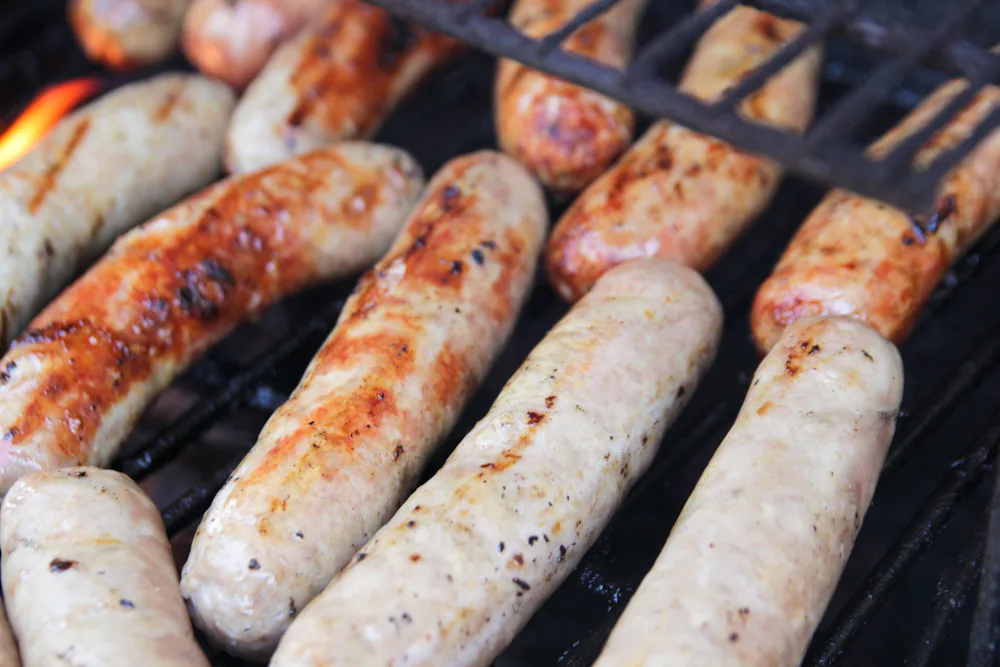 9 Beer And Sausage Pairings To Celebrate National Bratwurst Day ...