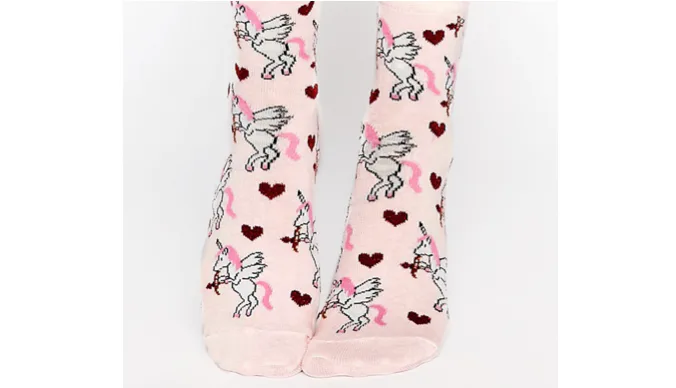 14 Funny Best Friend Valentine's Day Gifts For The Person You Love The Most