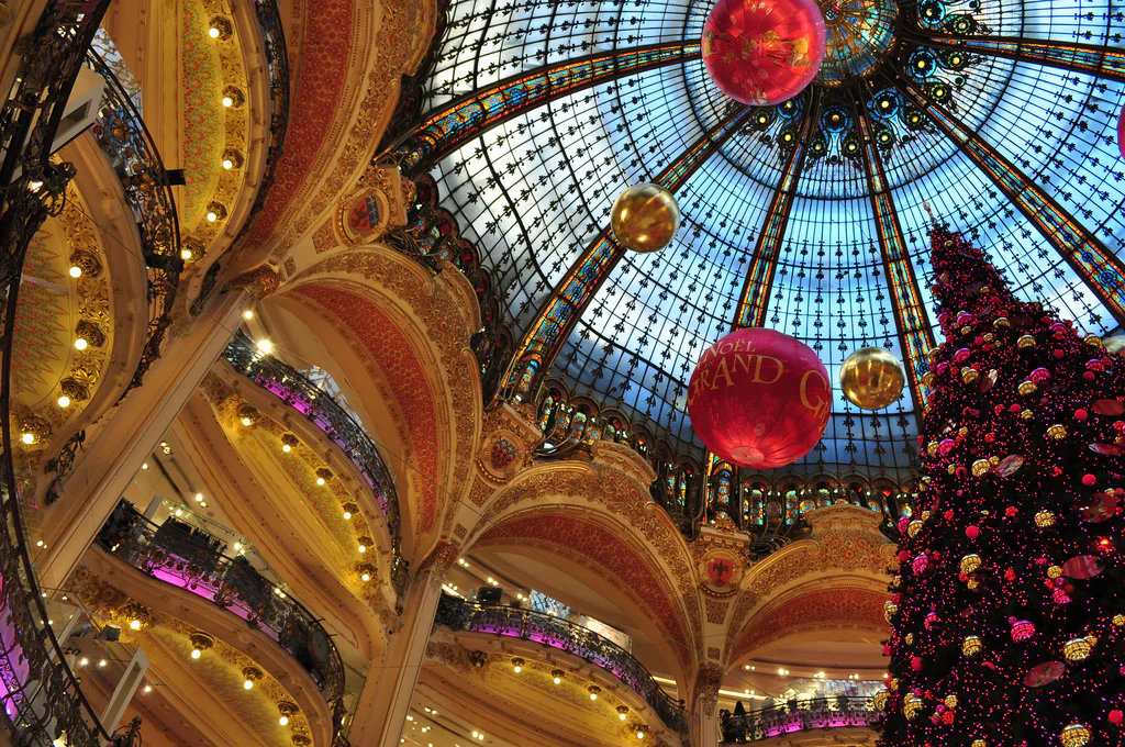 14 Christmas Traditions From Countries Around The World