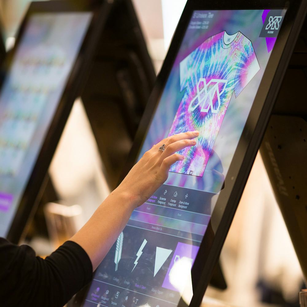 YR Store & Topshop Launch Interactive Design Stations That'll Let You ...