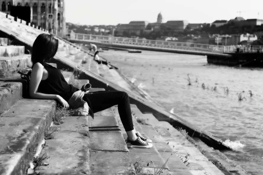 11 Signs You Should Probably Consider Being Single For A While