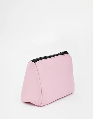 11 Amazing Makeup Bags For The Girl With Hundreds Of Beauty Products