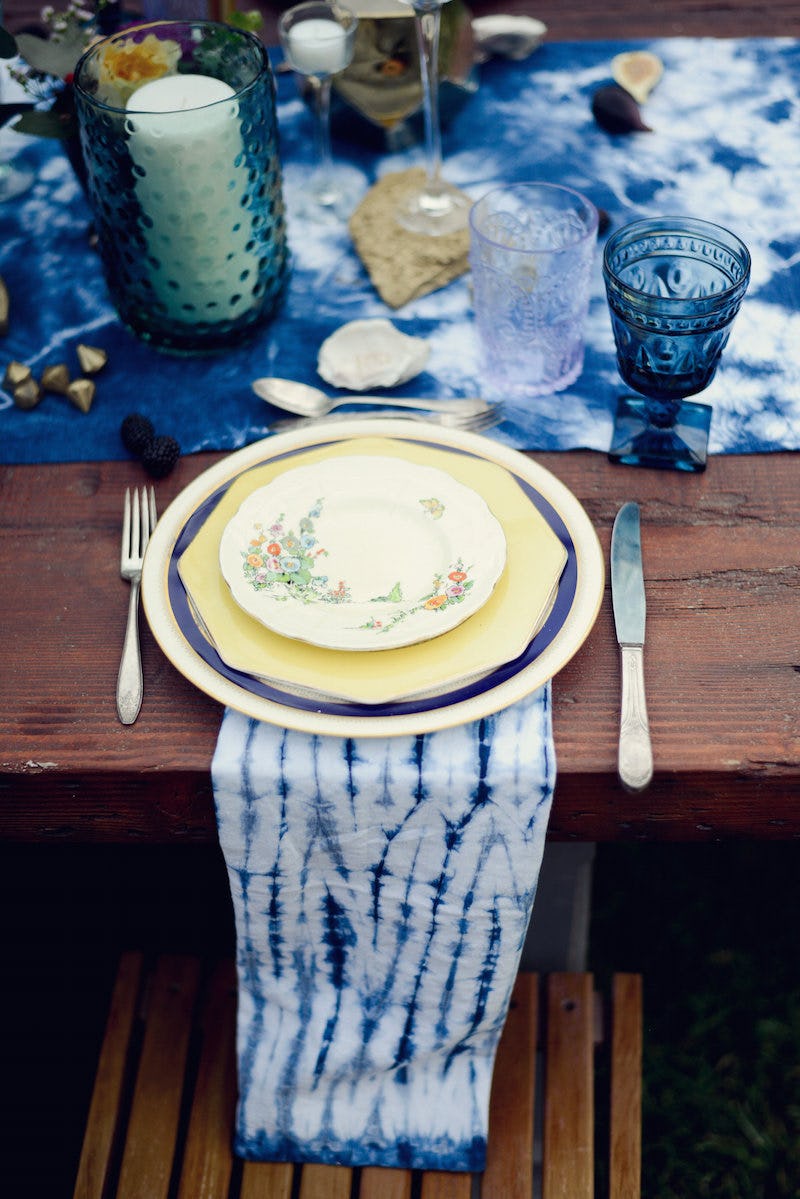 7 Summer Table Settings To Inspire Your Next Outdoor Party