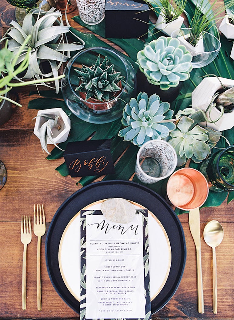 7 Summer Table Settings To Inspire Your Next Outdoor Party