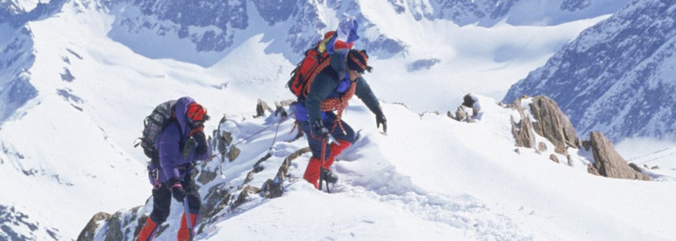 Rob Hall's Legacy After 'Everest' Lives On Through Movies, Music, & His ...