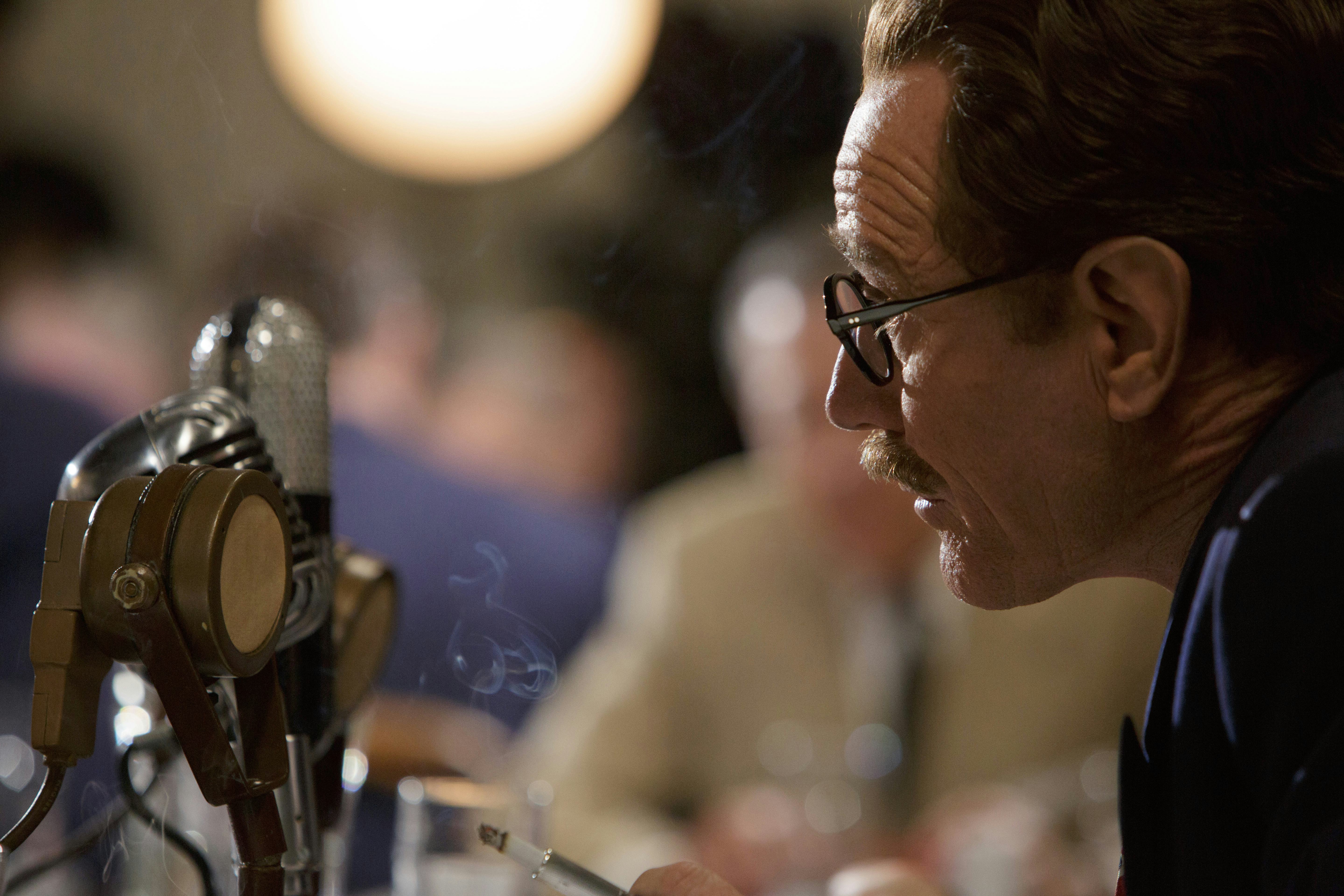 How Accurate Is 'Trumbo'? The Movie About The Blacklisted Screenwriter ...