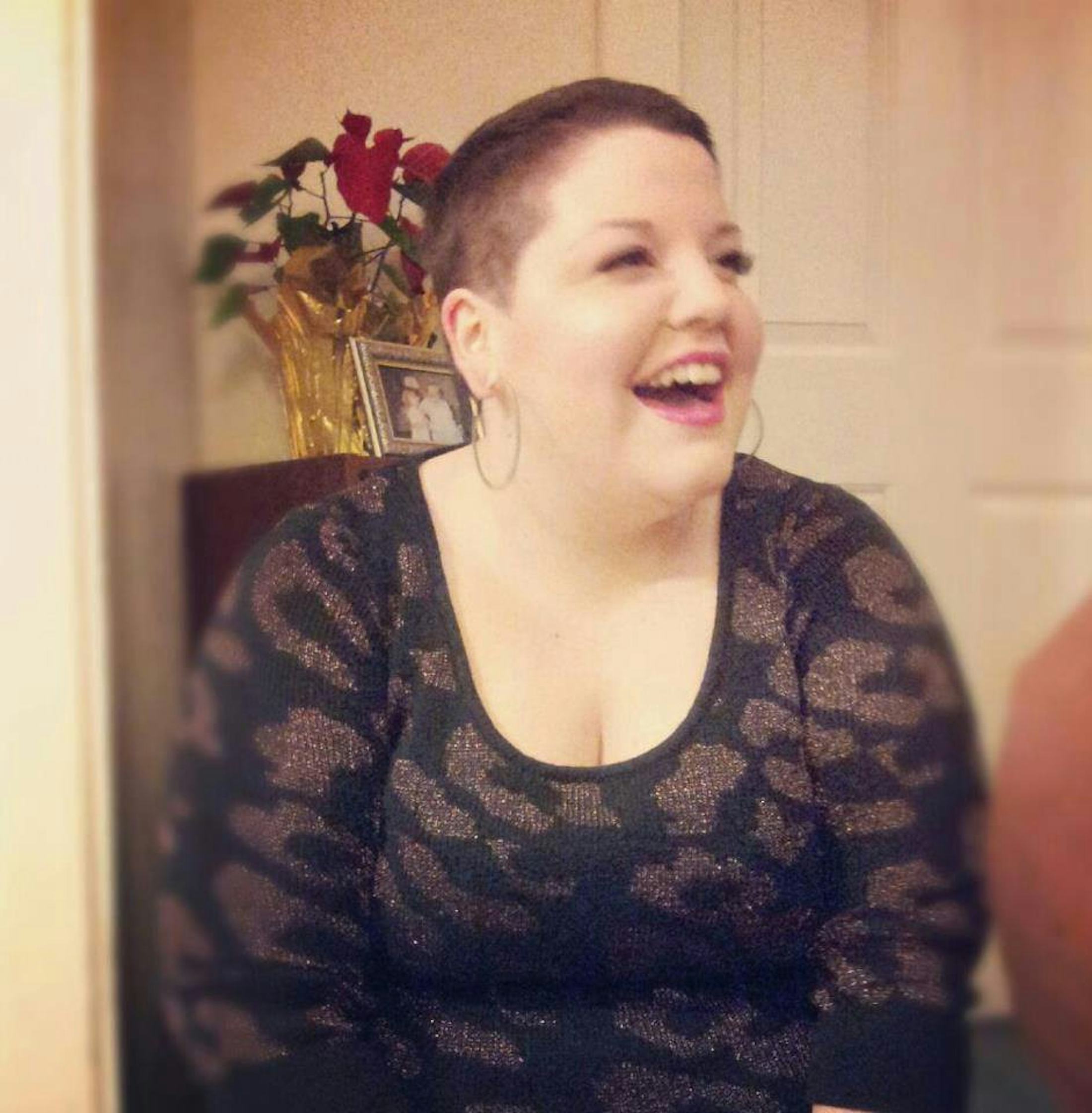 7 Women On Why They Embrace Their Visible Belly Outlines