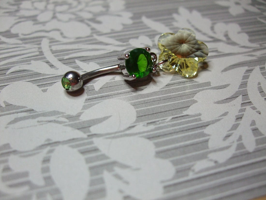 6 Plus Size Belly Button Piercing Facts To Consider Before Getting A ...