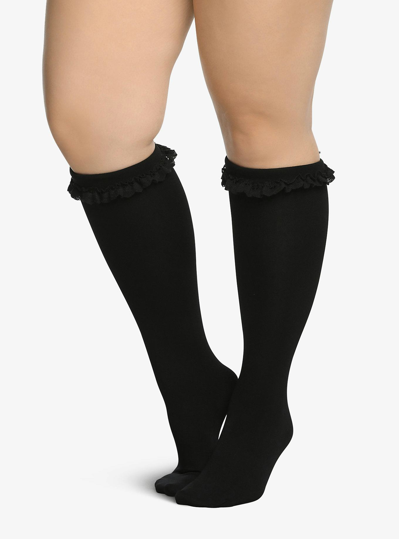 19 Plus Size Tights & Knee High Socks For A Toastier Fall — PHOTOS
