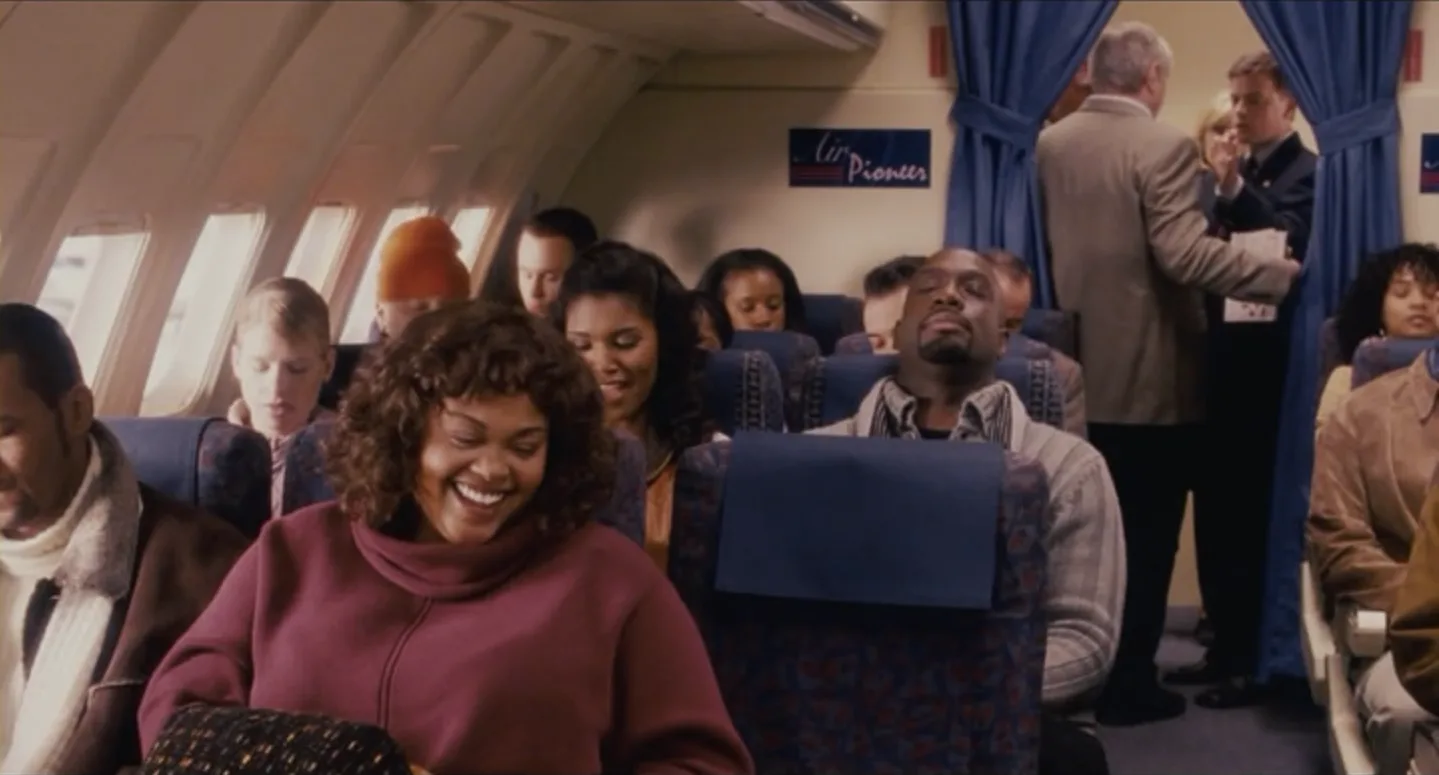 6 Thoughts Fat Women Might Have On Airplanes