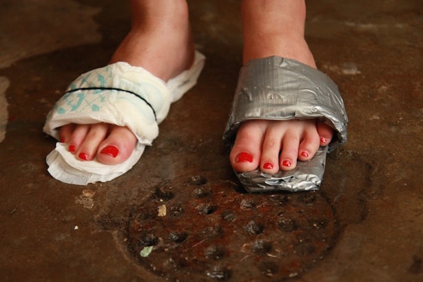 I Made Maxi Pad & Duct Tape Shower Shoes From 'Orange Is The New Black ...