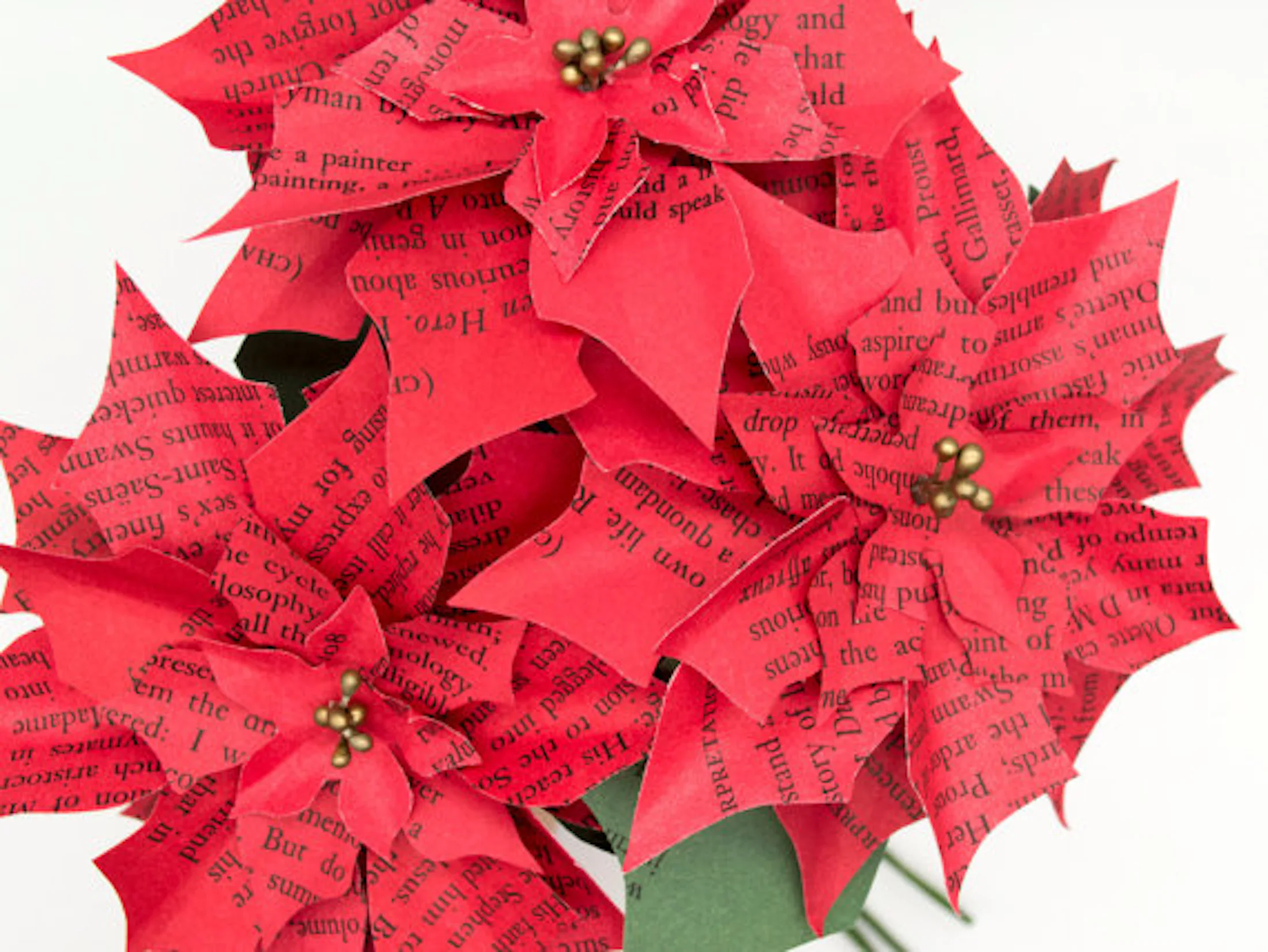 16 Literary Holiday Decorations That Book-Lovers Will Adore