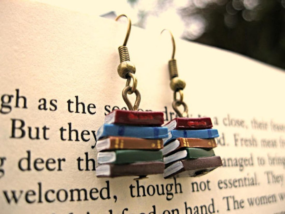 20 Charming Accessories Every Book-Lover Must Have
