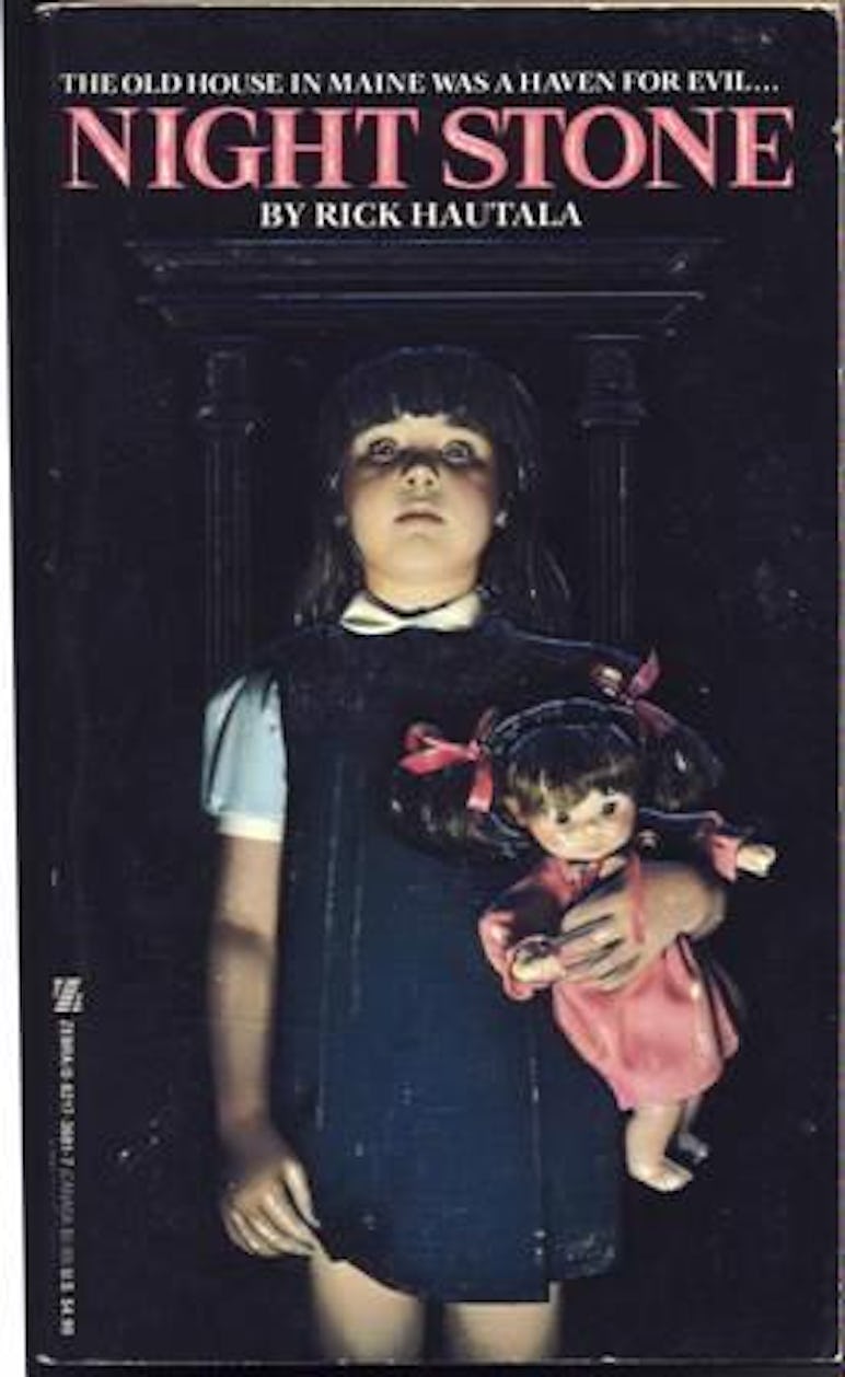 13 Creepy Book Covers That Will Send Shivers Down Your Spine